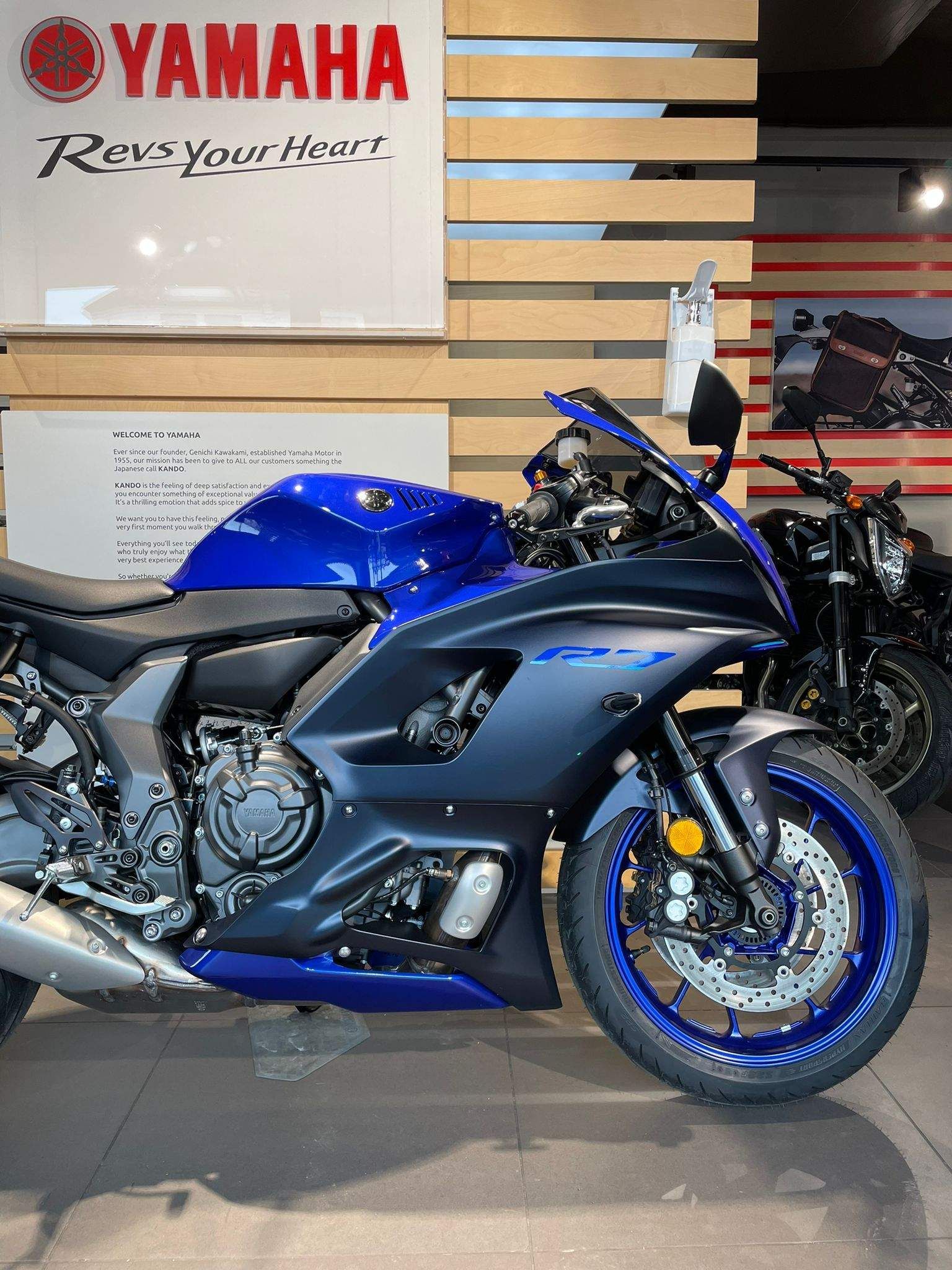 New Yamaha R7 - Omega Motorcycles | Yamaha Dealership