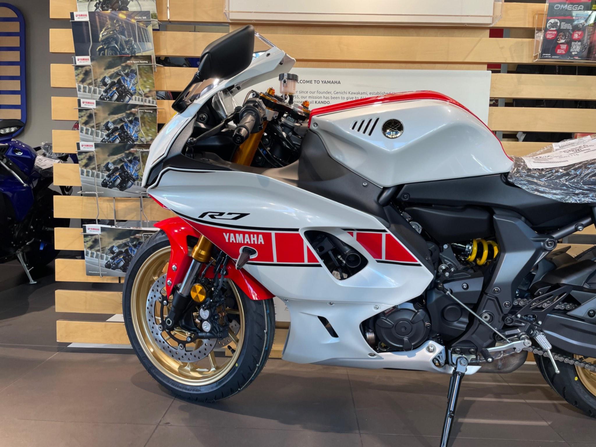 New Yamaha R7 - Omega Motorcycles | North West London